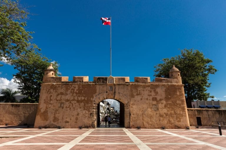 La Puerta El Conde - milyunamillas